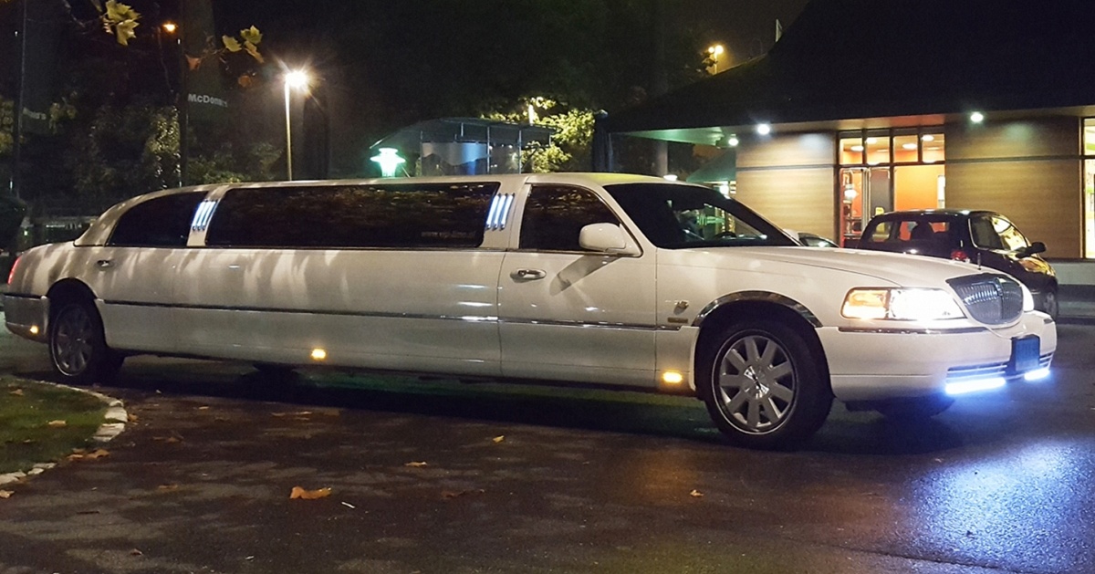 Lincoln Limousine - Wit | VIP-Limo